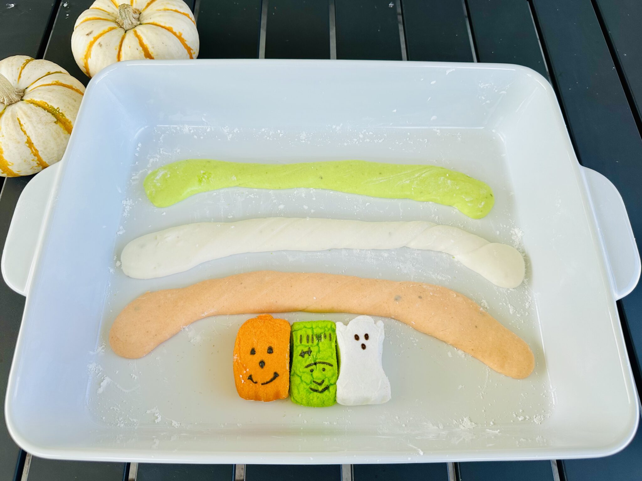 18 Of The Best Halloween Sensory Activities For Kids - Raising Wild ...