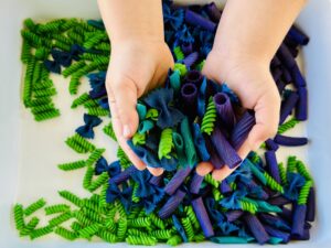 How To Dye Pasta Noodles For Sensory Play - Raising Wild Things Sensory