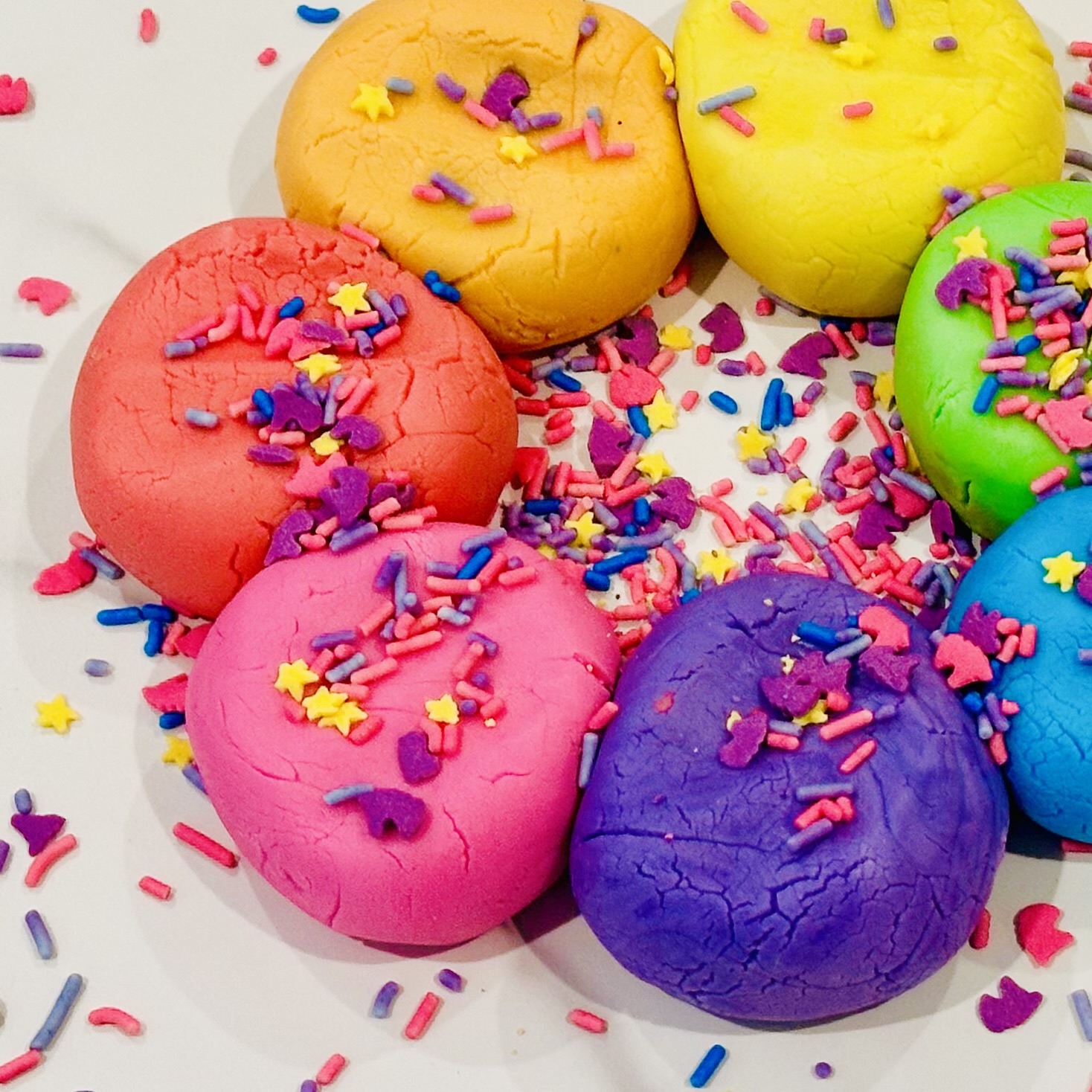 How to Make The BEST 2 Ingredient Edible Play Dough - Raising Wild ...