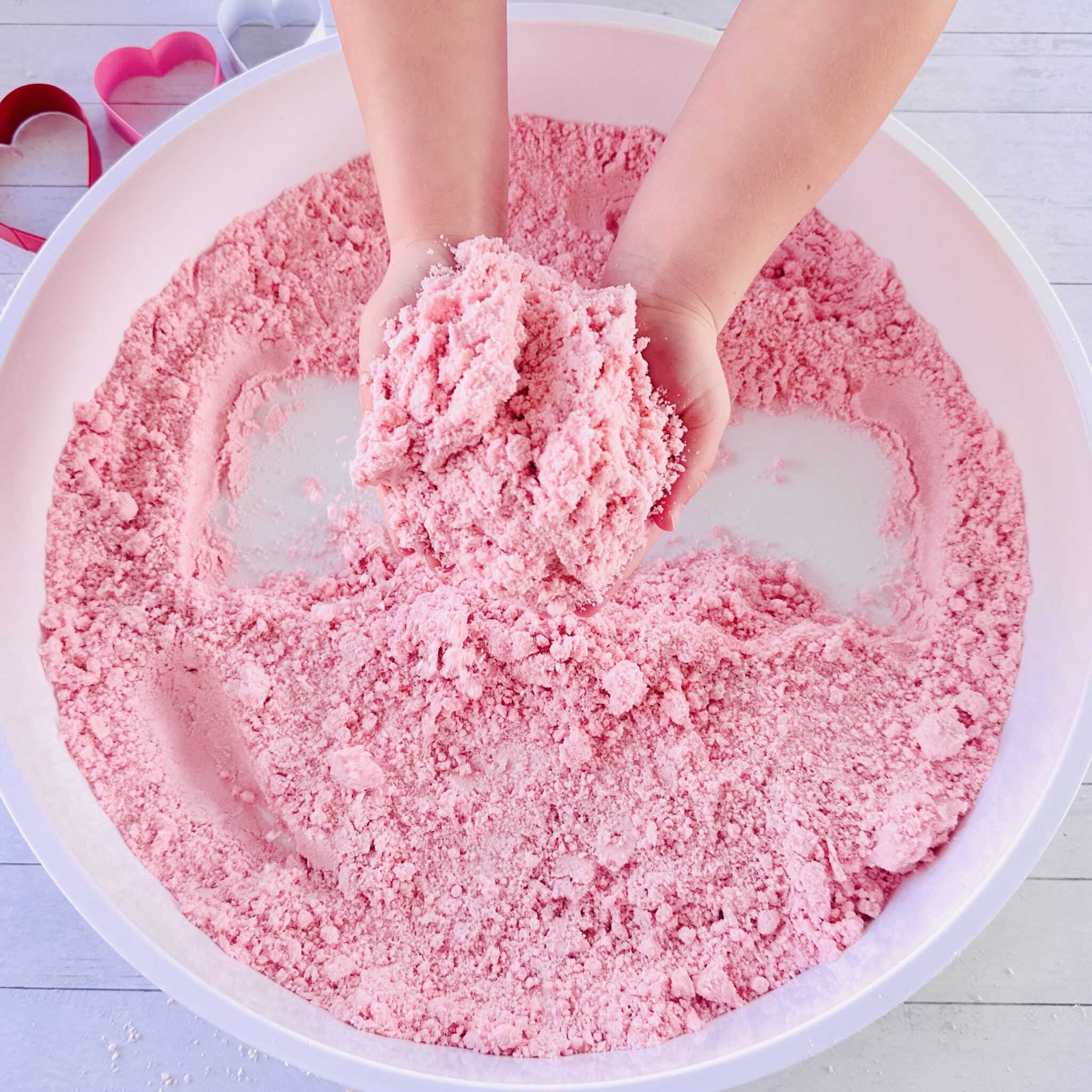 How To Make 2-Ingredient Taste-Safe Valentine's Day Moon Dough ...