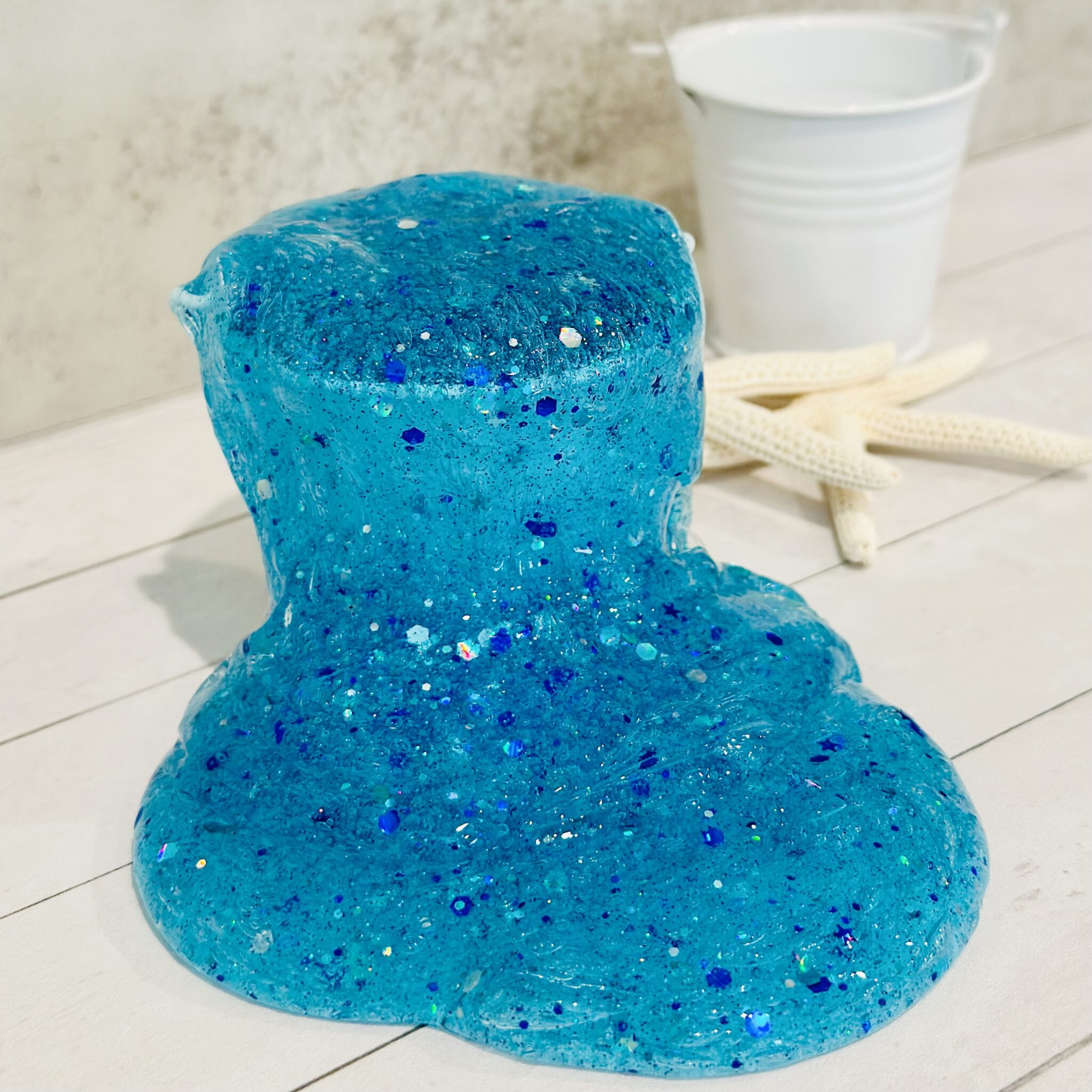 How To Make Glittery Ocean Slime (No Borax!) - Raising Wild Things Sensory