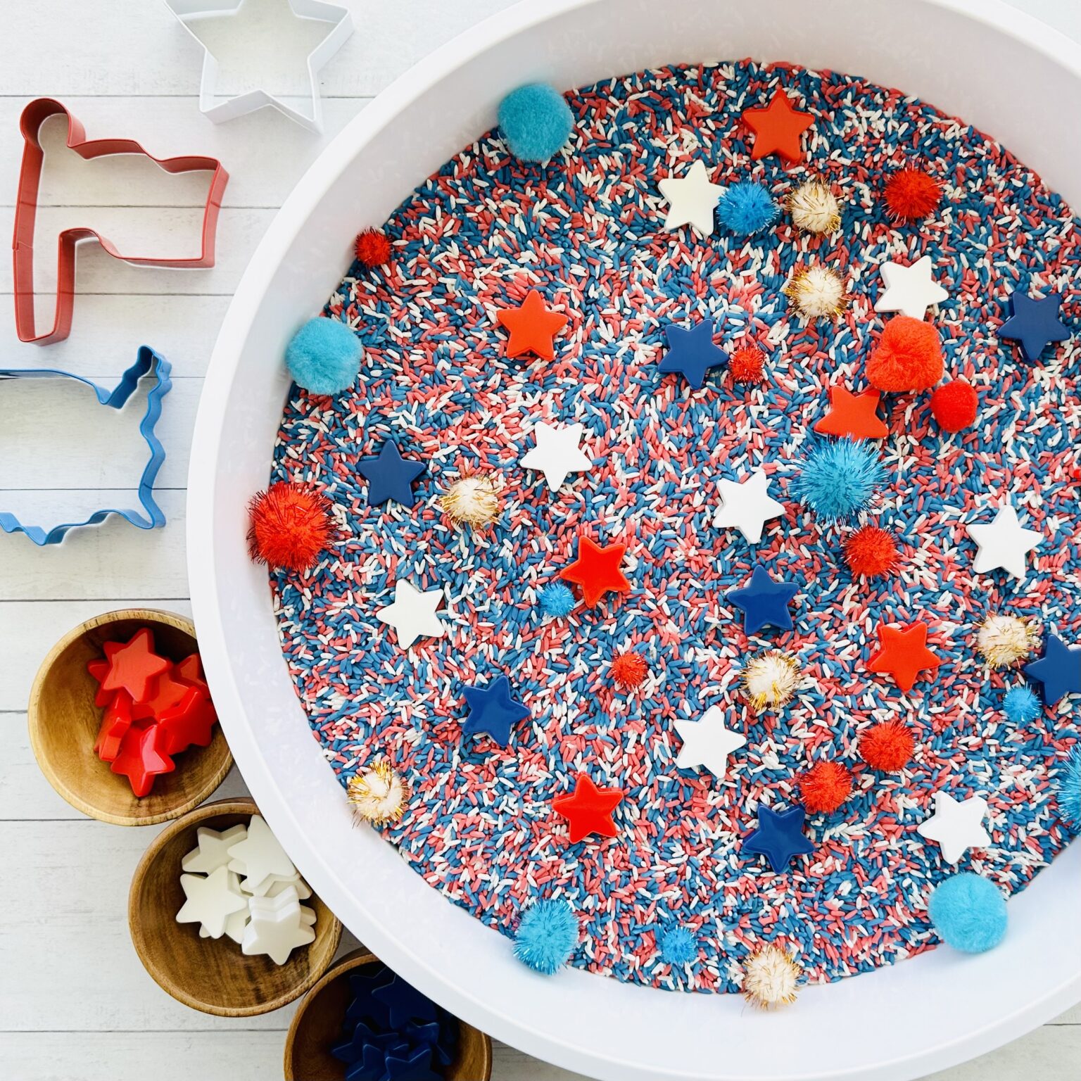 How To Make A 4th Of July Colored Rice Sensory Bin - Raising Wild ...
