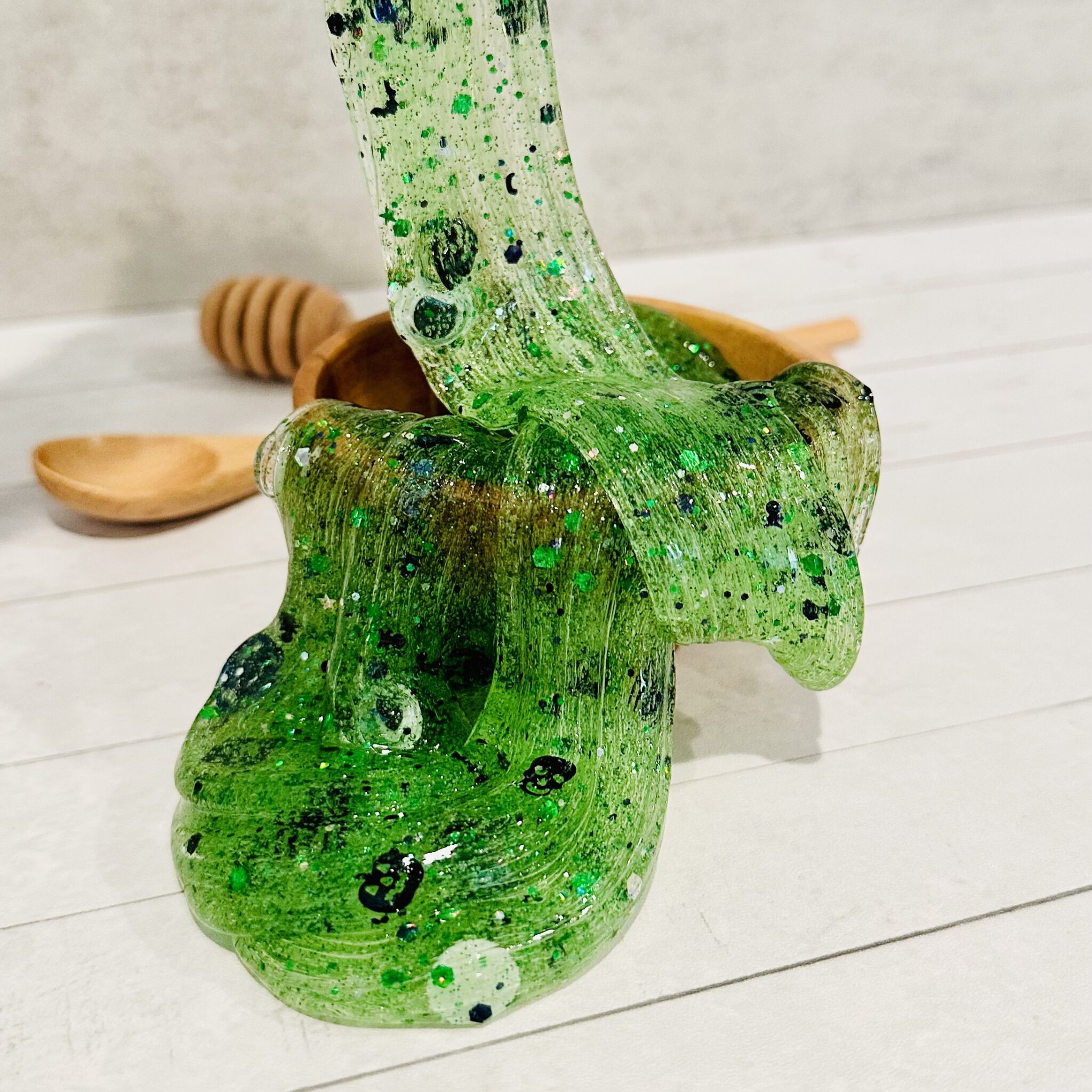 How To Make Spooky Halloween Monster Slime (No Borax!) - Raising Wild ...