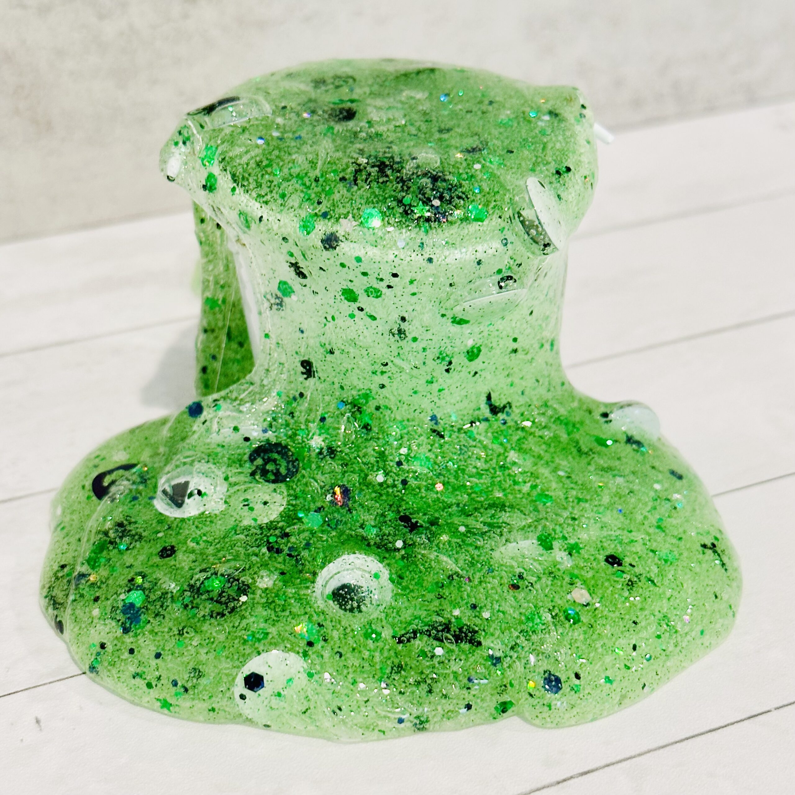 How To Make Spooky Halloween Monster Slime (No Borax!) - Raising Wild ...